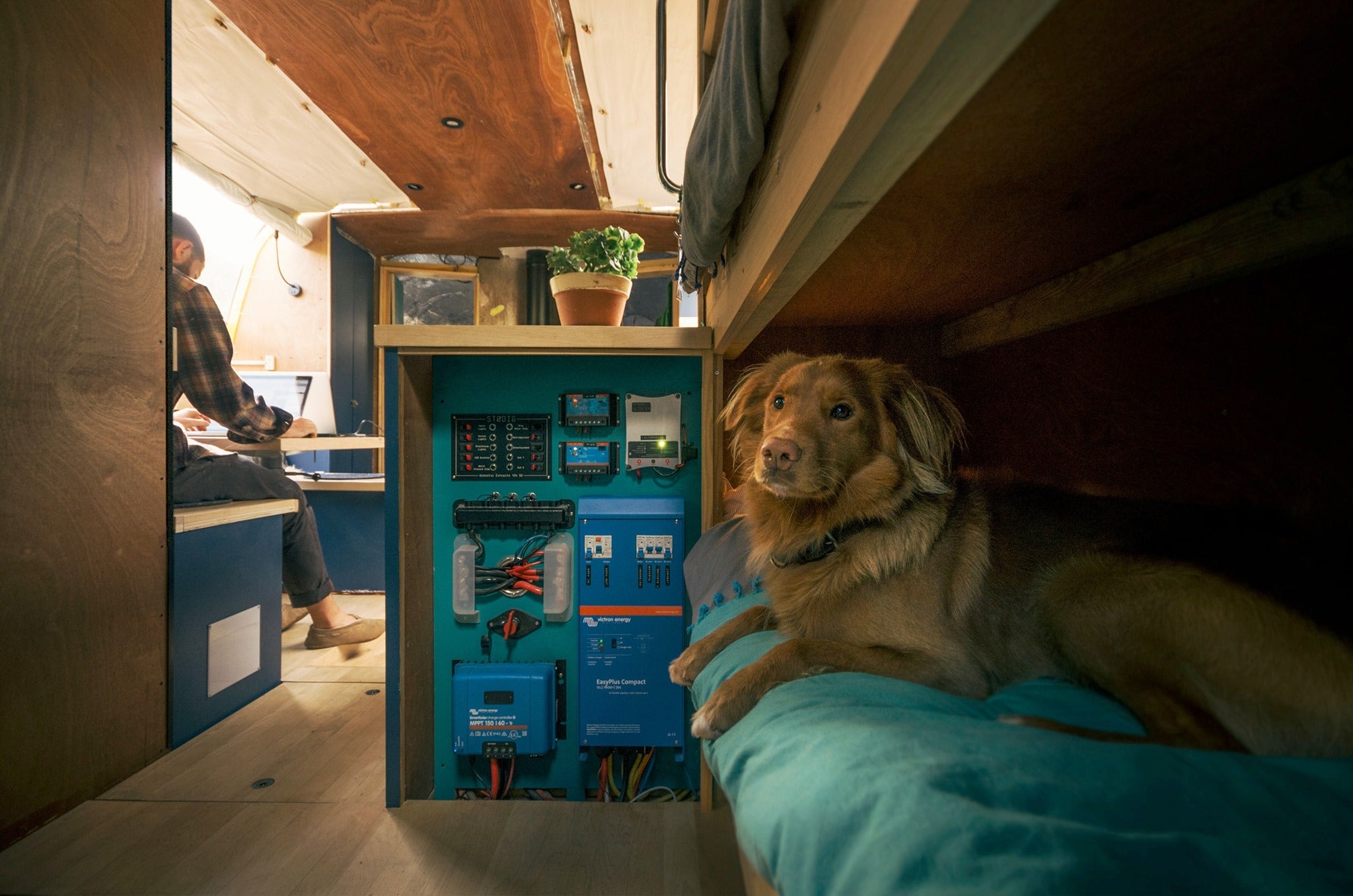 Solar & Power – Rugged Ram Outdoors